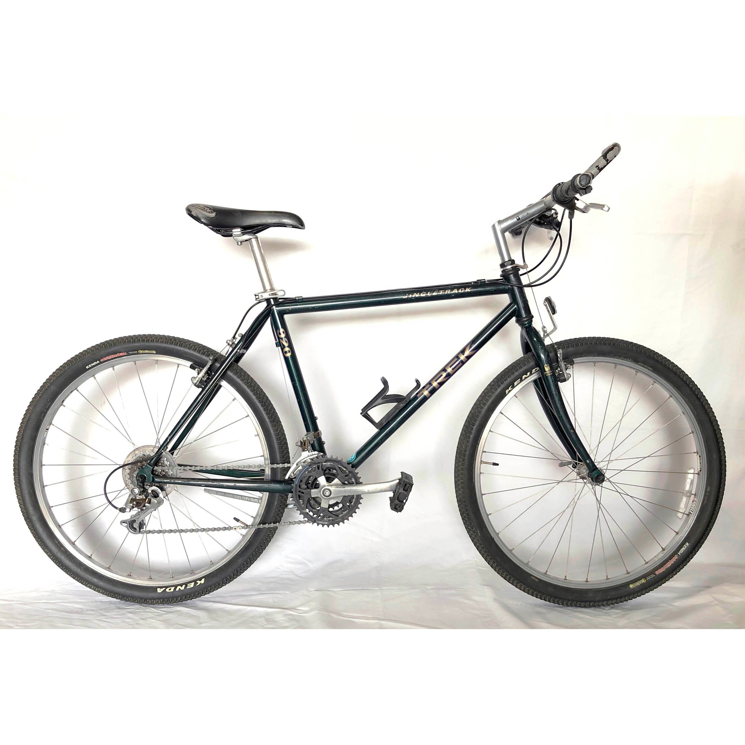 Trek 920 Singletrack hybrid bicycle | Sharing Wheels Community Bike Shop